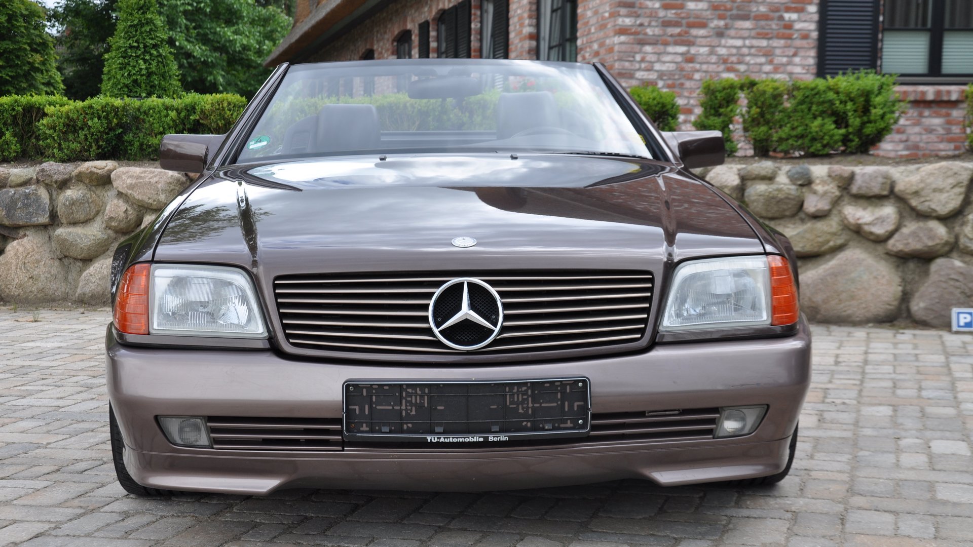 Mercedes R129 300SL | Carracho-Classics